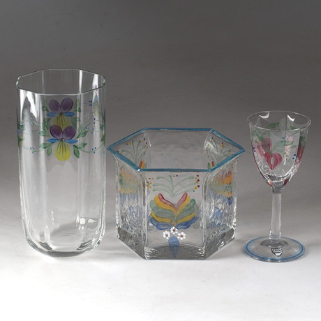 VASE and SNAP GLASS, 3 pieces of glass, mostly Eva Englund, "Maja ...