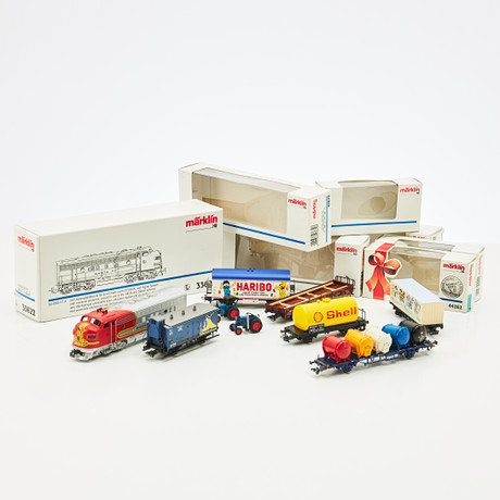 MÄRKLIN LOK OCH VAGNAR, spår Ho, bestående av diesellok 33622 "Santa Fe ...