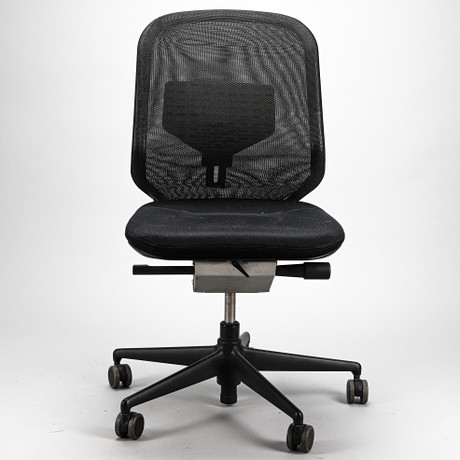 OFFICE CHAIR Vitra, MedaPal, black, swivel function. Furniture ...