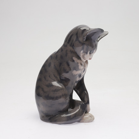 FIGURE, porcelain, Erik Nielsen, Royal Copenhagen, second half of the ...