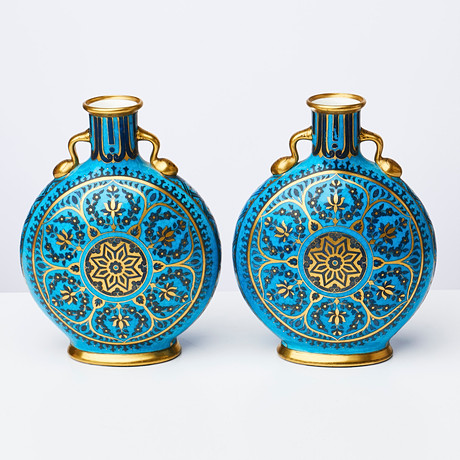 PILGRIM BOTTLES, 1 pair, gilt decoration, oriental pattern, early 20th ...