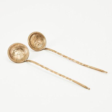 SKEDAR MED RYSKA MYNT, 1 par, silver, mynt med Alexander III samt ...