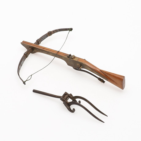 MINIATYRARMBORST MED GÅSFOT. Vapen & Militaria - Skjutvapen - Auctionet