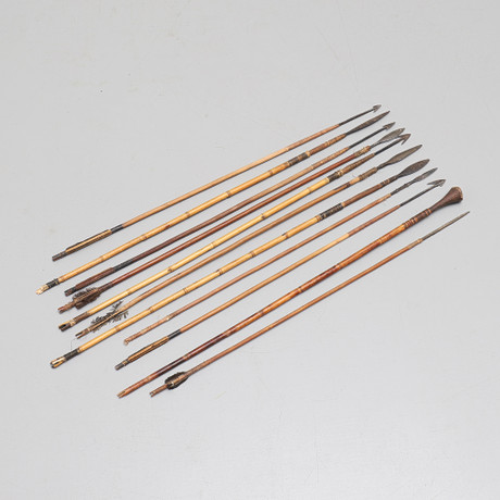 ARROWS, 11 PIECES, CENTRAL AFRICA, PROBABLY FIRST HALF OF THE 20TH ...
