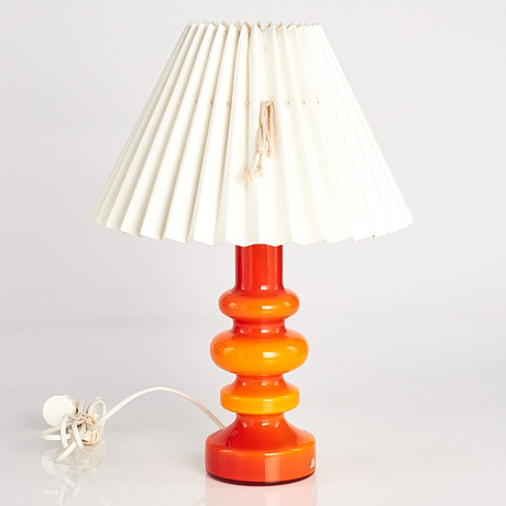 GUNNAR ANDER. Table lamp, Lindshammar 1960s, white opal glass with ...