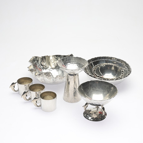 CHRISTER WIDE. Objetos de peltre, 12 partes, Kolmården. Plata y metal ...