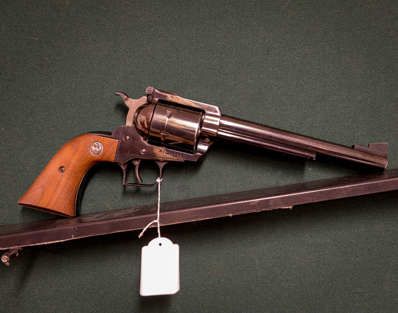 Ruger Super Blackhawk kal. 44 #81-01092. Licensvapen - Revolvrar ...