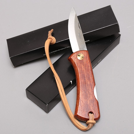 TRAP KNIVES, a pair, EKA, Eskilstuna. Weapons & Militaria - Edged ...