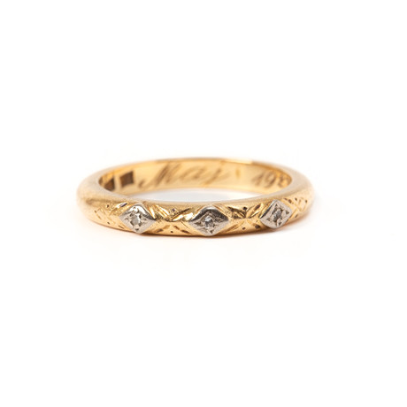 RING, 18K gold with three octagonal cut diamonds. Jewellery & Gemstones ...