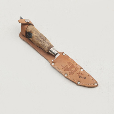 KNIV, med handtag av rådjursklöv. Vapen & Militaria - Blankvapen ...