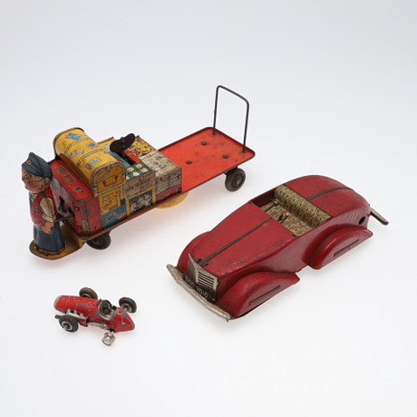 CLOCKWORK CAR & ANOTHER CLOCKWORK TOY, & SCHUCO RACING CAR. Toys - Toys ...