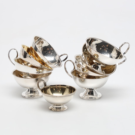 PUNCH MUGS, silver, 9 pcs. Silver & Metals - Silver - Auctionet