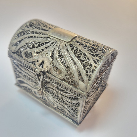 SILVER FILIGREE COLLECTION BOX. Swedish Folk Art - Bowls & Boxes ...
