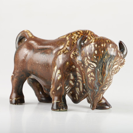 GUNNAR NYLUND. Figurin, bisonoxe, stengods, Rörstrand. Keramik ...
