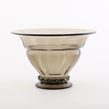 SIMON GATE. Bowl on foot, glass, Sandviks Glasbruk, 1920s/30s. Glass ...