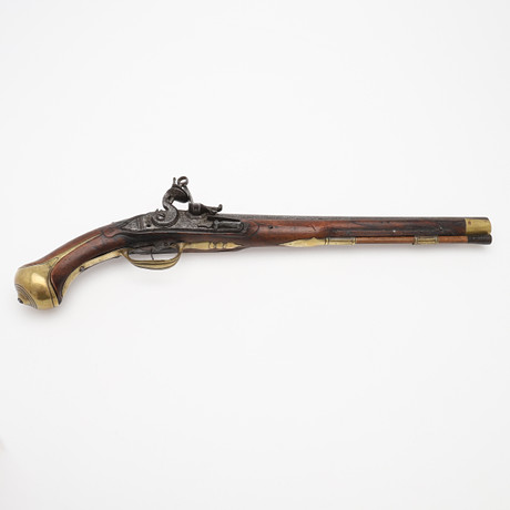 ROYAL PISTOL, first half of the 18th century. Weapons & Militaria ...