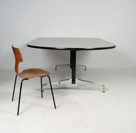 CHARLES UND RAY EAMES. for Vitra, conference table. Furniture - Tables ...