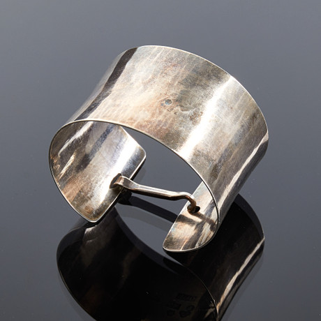 OVE BOHLIN. Armring, sterlingsilver, Stockholm, 1962. Smycken ...
