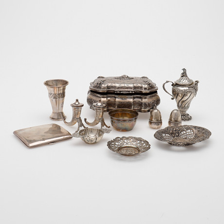 SILVER OBJECTS, TWELVE PIECES. Silver & Metals - Silver - Auctionet
