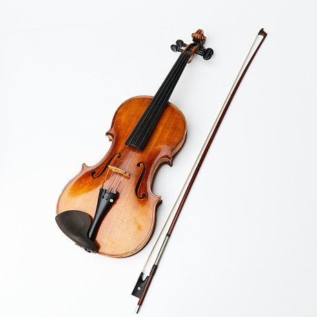 FIOL, 1900s, no label, the stable is branded S Lindholm Stockholm, the ...