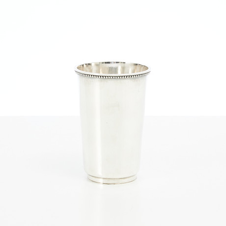 TESI. Bägare, silver, rak cylindrisk form, mynning med pärlkant ...