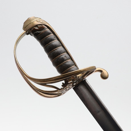 A VICTORIAN 1822 PATTERN SWORD AND SCABBARD. Weapons & Militaria ...