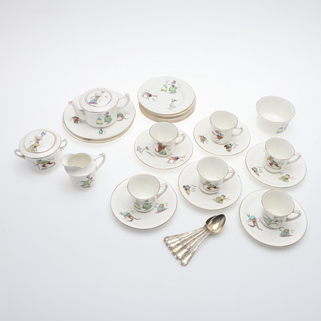 FOLEY CHINA - UNUSUAL CHILDREN'S MINIATURE TEA SET 'QUAINT ANIMALS ...
