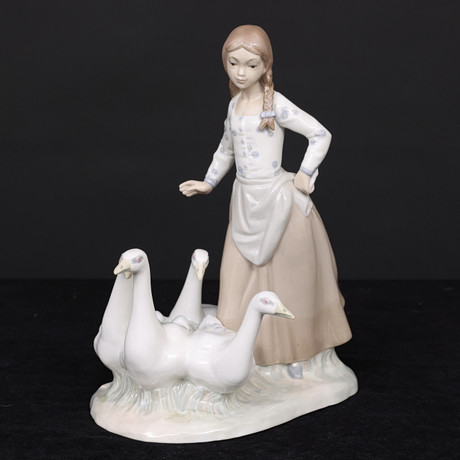 FIGURINE, girl with geese, Zaphir, Spain. Ceramics & Porcelain ...