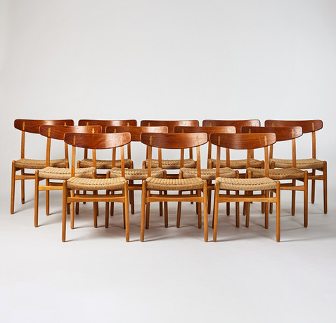 HANS J WEGNER. "Spisestolen", stolar, 12 st., Carl Hansen, Danmark ...