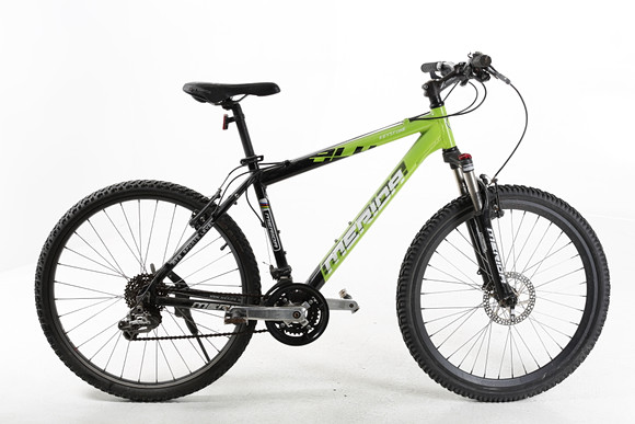MTB, Merida 26" 2022-5000-BG44710-1. Fordon, Båtar & Delar - Cyklar - Auctionet