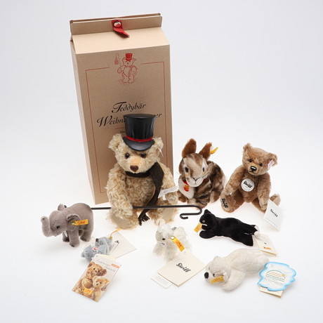 STEIFF TEDDY BEARS & OTHER STEIFF ANIMALS. Toys - Toys - Auctionet