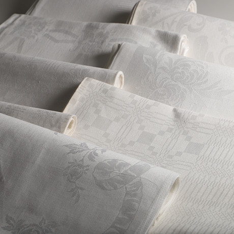 DUKAR, 8 stycken, linnedamast, 1900-tal. Mattor & Textil - Textil ...