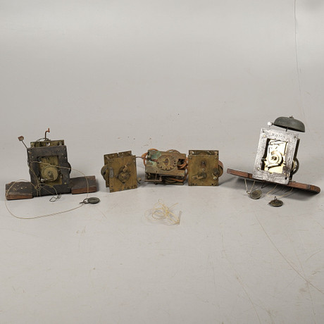 FIVE BRASS PLATE CLOCK MOVEMENTS. Clocks & Watches - Other clocks ...