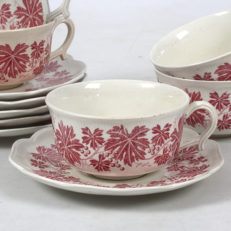 TEA SET PARTS, 11 parts, "Vine", flintware. Arthur Percy, Gefle. 20th ...