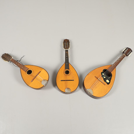 OLIKA MANDOLINER - INKLUSIVE SPANSKA. Samlarföremål - Musikinstrument ...