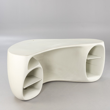 PHILIPPE STARCK. Vitra. Desk 'Baobab'. Furniture - Tables - Auctionet
