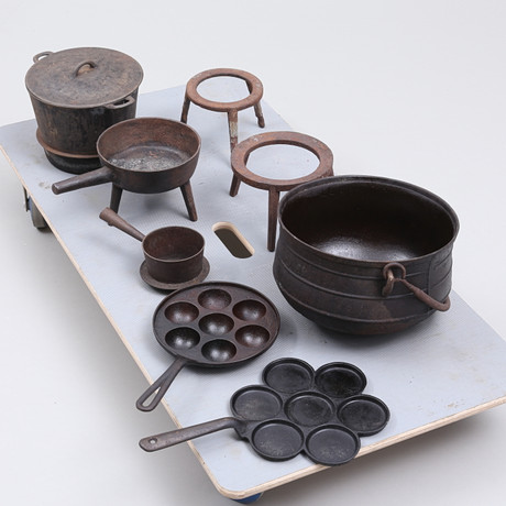CAST IRON OBJECTS, 8 pcs, 19th century. Silver & Metals - Other metals ...