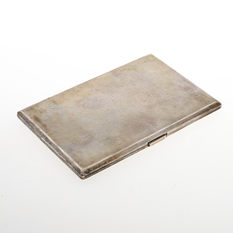 AN ENGINE TURNED SILVER CIGARETTE CASE. Silver & Metals - Silver ...