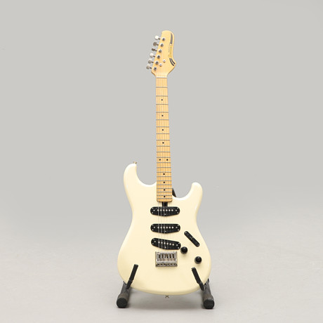 ELECTRIC GUITAR, Ibanez Roadster Series, Japan, 1990s. Collectables ...