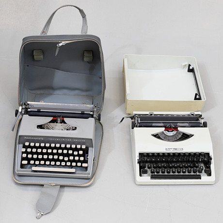 TRAVEL TYPEWRITERS, 2 pcs, 1960s. Collectables - Technica & Nautica ...