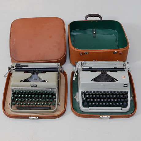 TRAVEL TYPEWRITERS, 2 pcs, 1900s. Miscellaneous - Technica & Nautica ...