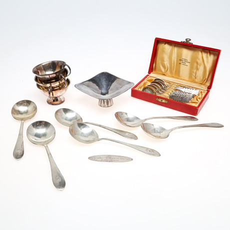 COLLECTION OF SILVER OBJECTS, 17 parts, 1900s. Silver & Metals - Silver ...