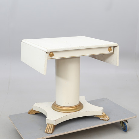 FLAP TABLE. Furniture - Tables - Auctionet