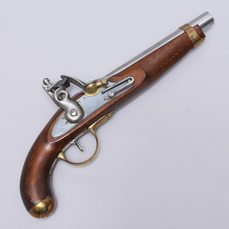 FLINT LOCK PISTOL, replica. Weapons & Militaria - Guns & Rifles - Auctionet