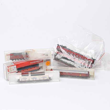 FLEISCHMANN SJ och DSB, D-lok, Rc-lok, 5 vagnar samt 3 ofullständiga ...