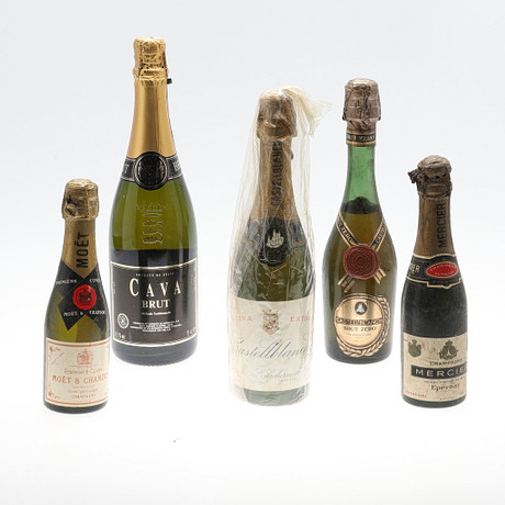 MEDIA BOTELLA DE MOËT & CHANDON PREMIÈRE CUVÉE, TRES BOTELLAS DE CAVA Y ...
