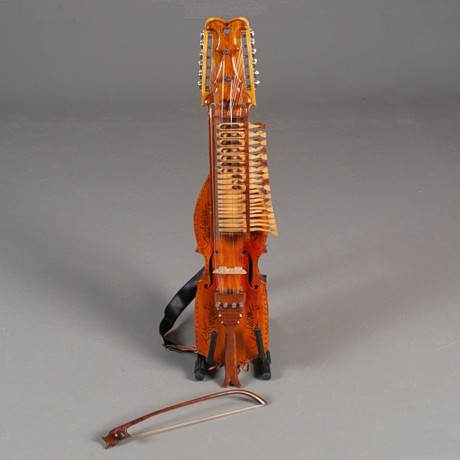 KEY HARP. Including bag. Signed and dated 1988. Collectables - Musical ...