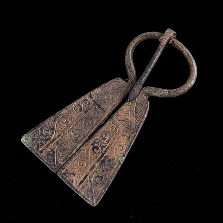 FIBULA, "omega type", Viking Age, approx. 800-1100 AD, copper alloy ...