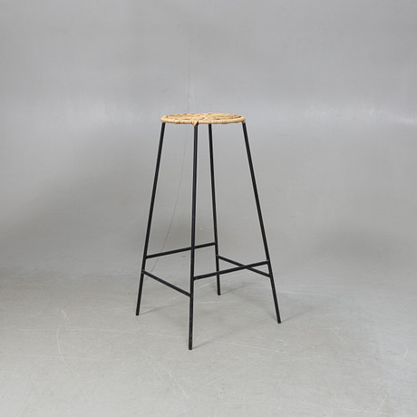 PALL, metall och rotting, 2000-tal. Möbler - Fåtöljer & Stolar - Auctionet