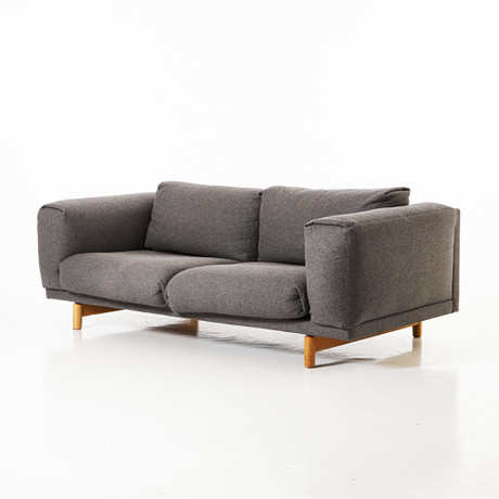 ANDERSSEN & VOLL, "Rest", soffa, Muuto, ben i ek, sitt och ryggplymåer ...